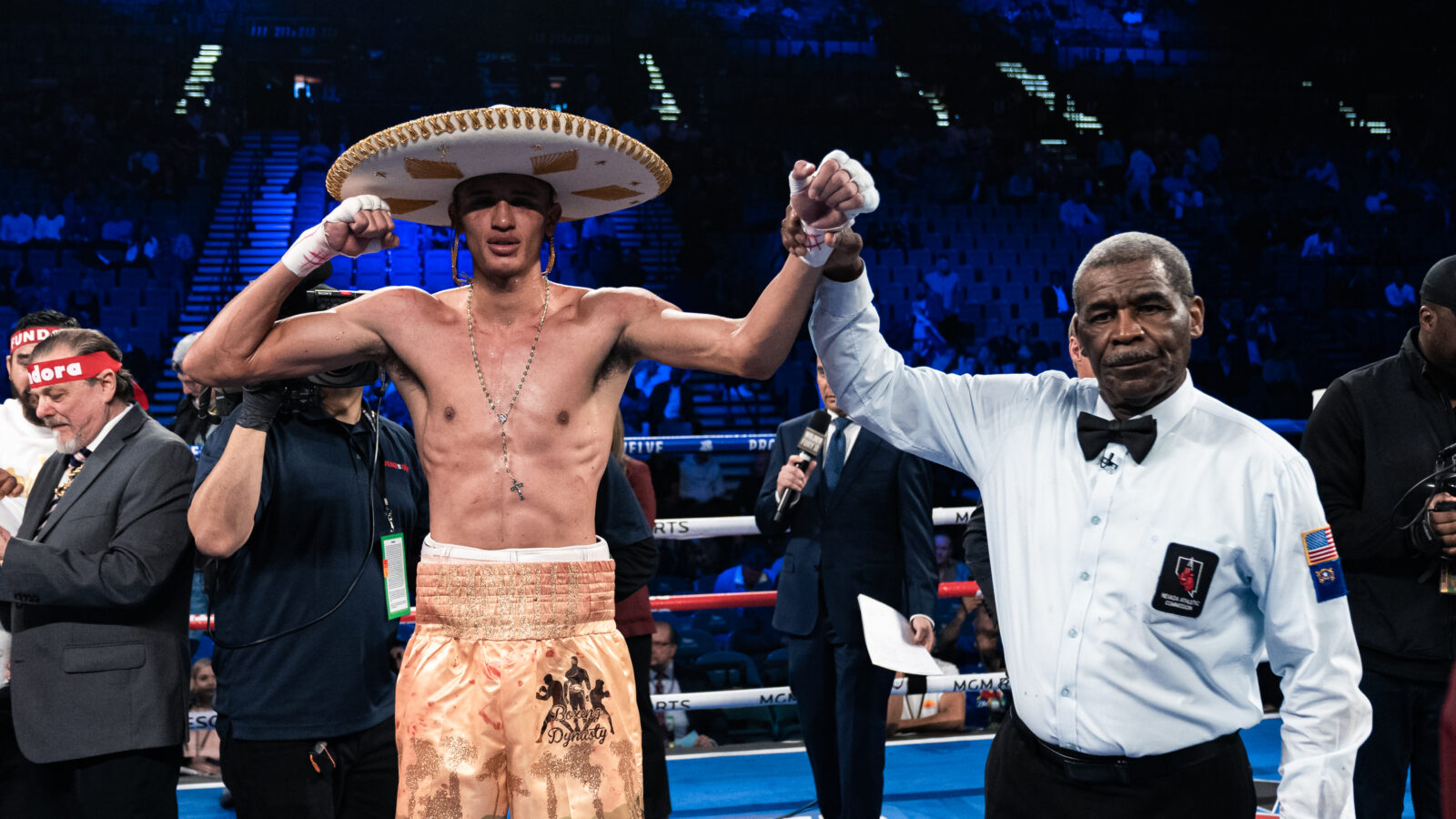 Fundora poised to light up 154lbs division