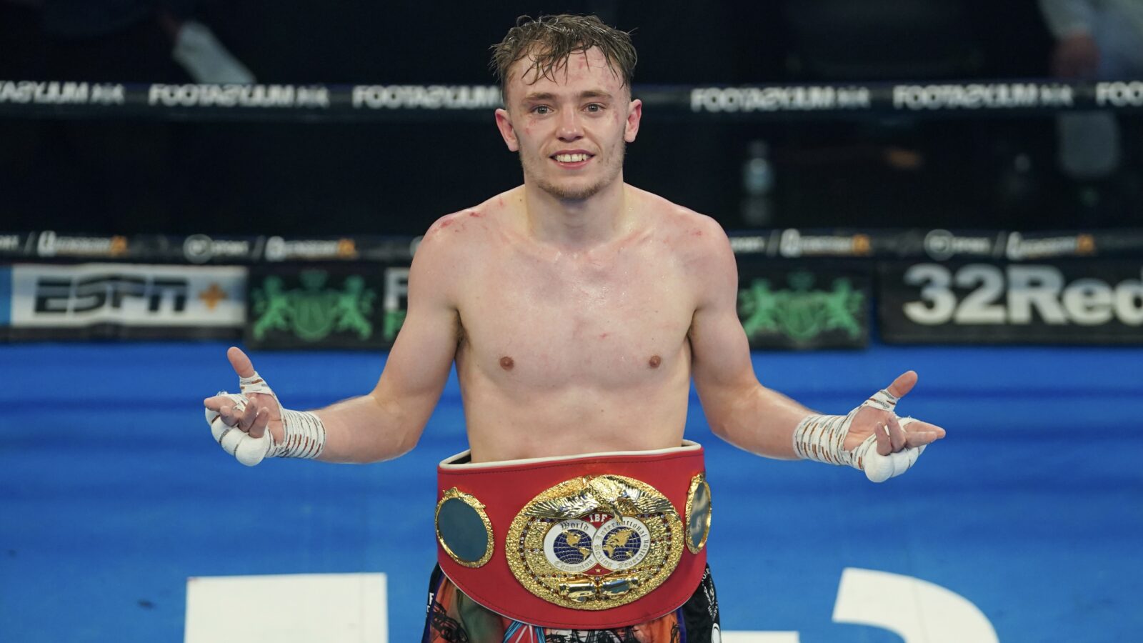 Scintillating Sunny eclipses Mthalane to claim IBF crown