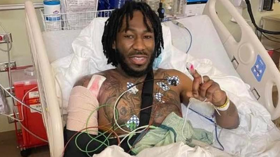 Former World Champion Robert Easter Jr Shot During Armed Robbery