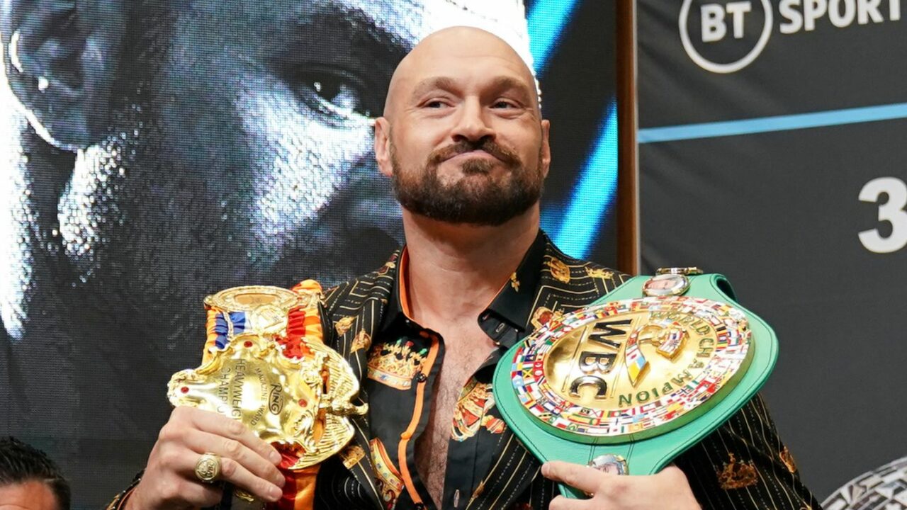 Tyson Fury Names 'Smallest Heavyweight Alive' As Future World Champion
