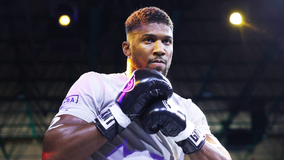 Anthony Joshua Chooses New Trainer And Will Now Have Camp In America
