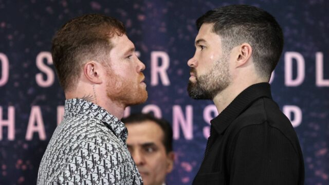 New WBC Belt Introduced Ahead of Canelo's Clash With John Ryder