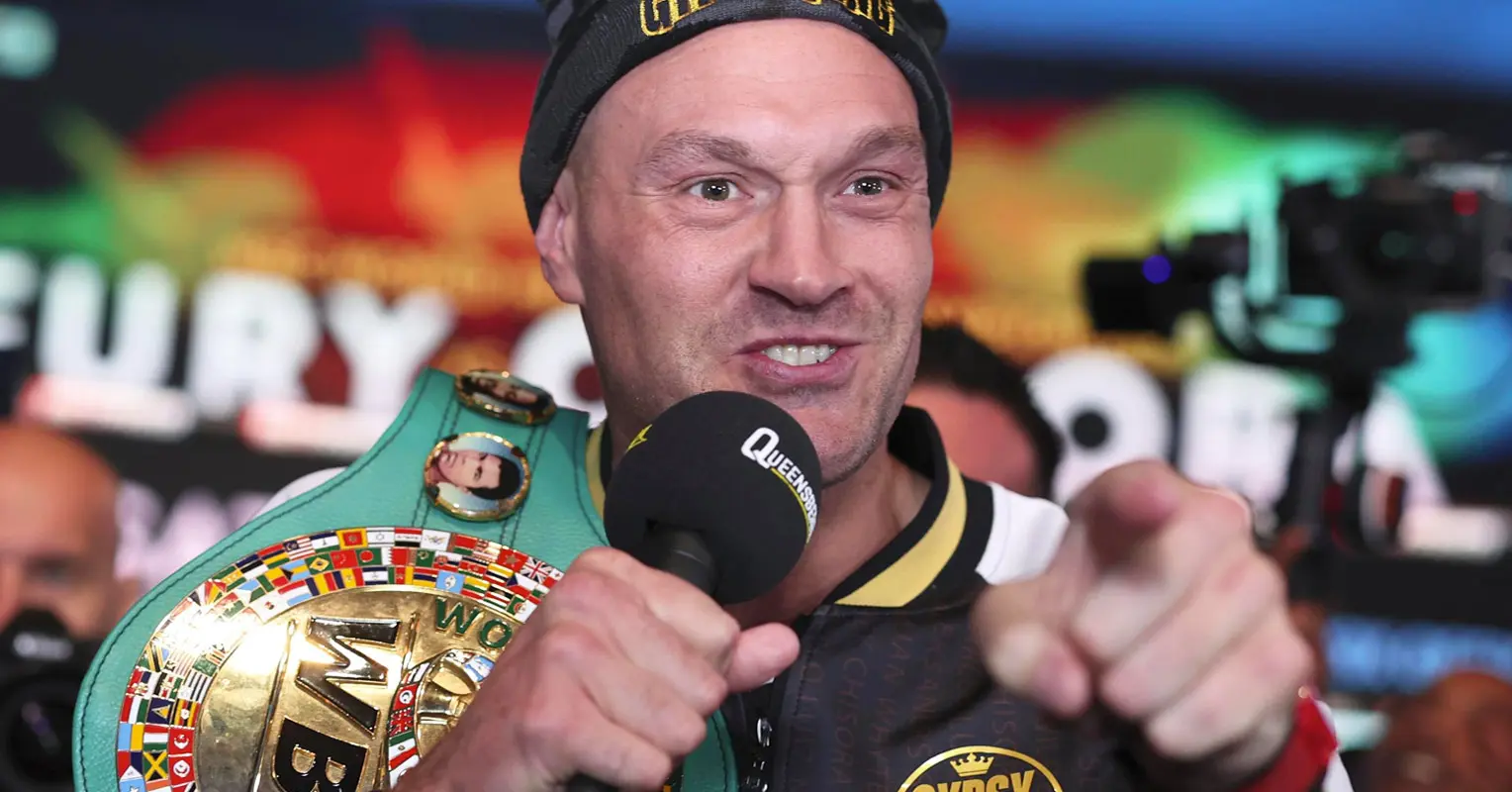 Tyson Fury Names The "Red Hot Talent" Within UK Heavyweights