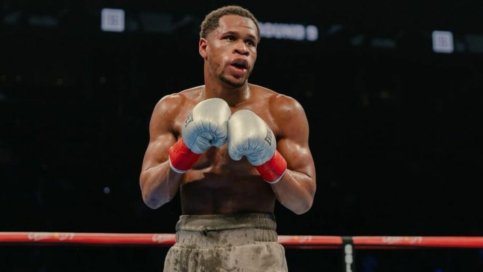 Boxing Coach Robert Garcia Believes Floyd Can Beat Conor McGregor In MMA